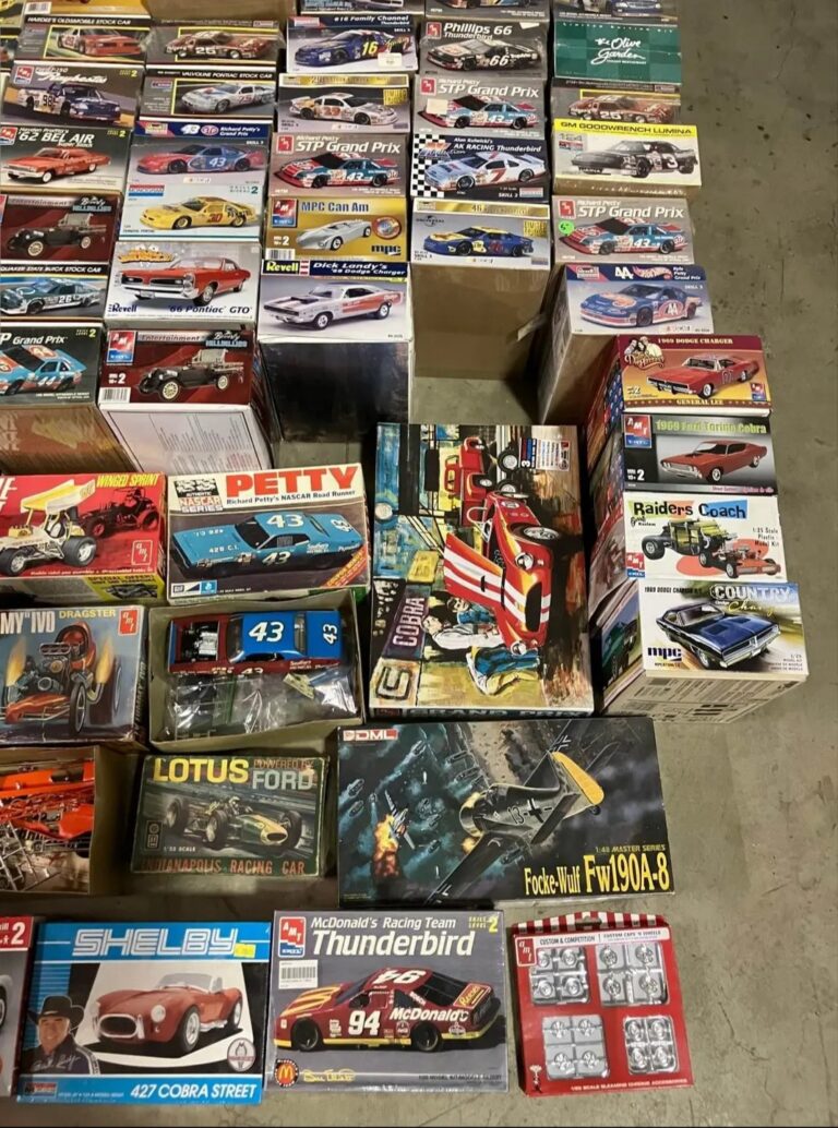 Old Model Kits - Model kit Shop